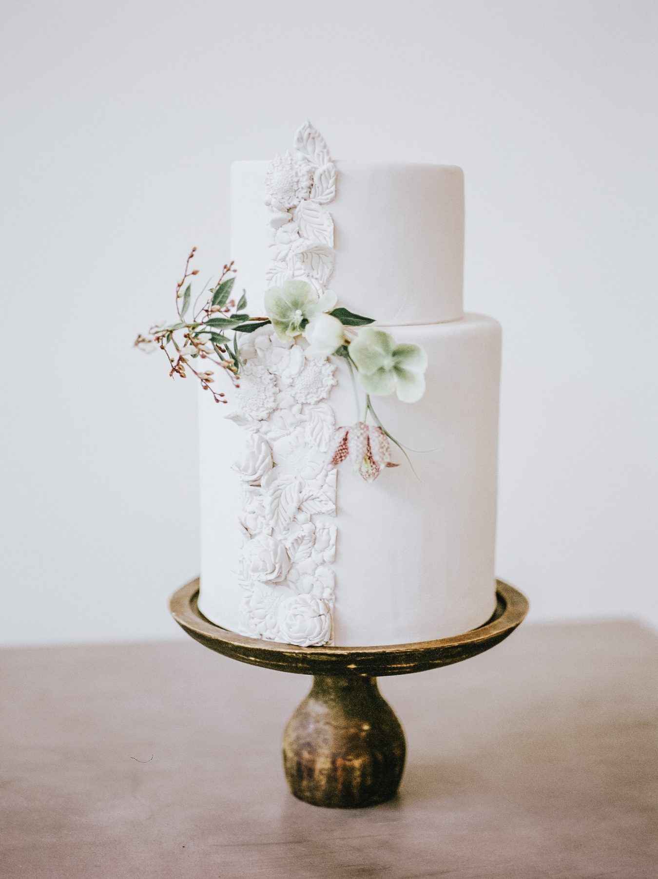 Top-Tier Cakes: Creative Wedding Cake Trends - Cake Weddings